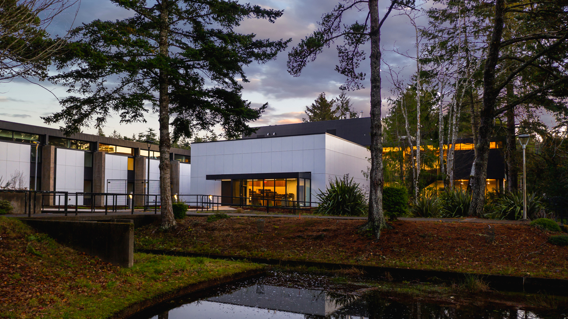 SWOCC Umpqua Health & Science Building - Opsis Architecture