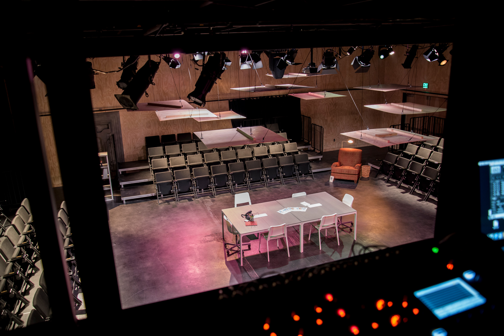 The Vault Theater - Opsis Architecture