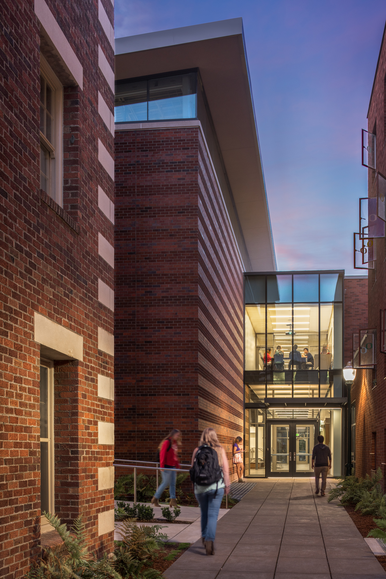 University of Oregon Straub Hall Building - Opsis Architecture